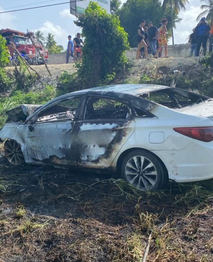 Conductor pierde su vida al chocar con poste del tendido eléctrico ...